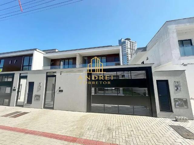 Casa / Sobrado para Venda em Porto Belo/SC Vila Nova 3 Quartos
