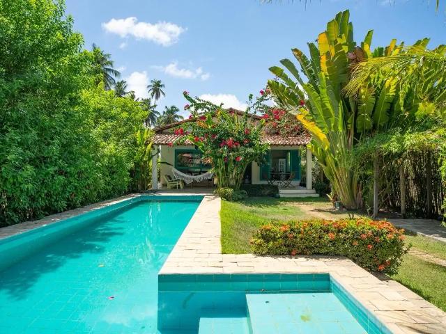 Casa / Sobrado para Venda em Porto de Pedras/AL Zona Rural 4 Quartos