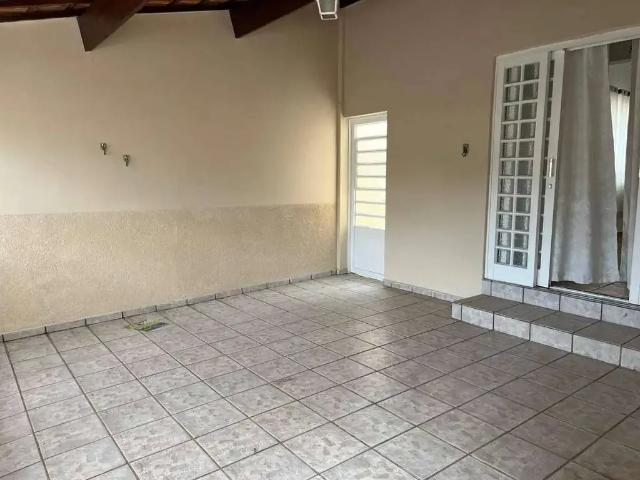 Casa / Sobrado para Venda em Porto Feliz/SP Centro 3 Quartos