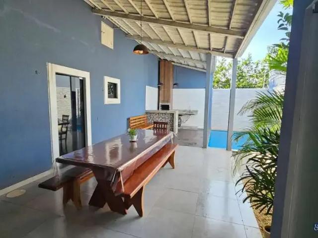 Casa / Sobrado para Venda em Porto Nacional/TO Jardim Madri Luzimangues 3 Quartos