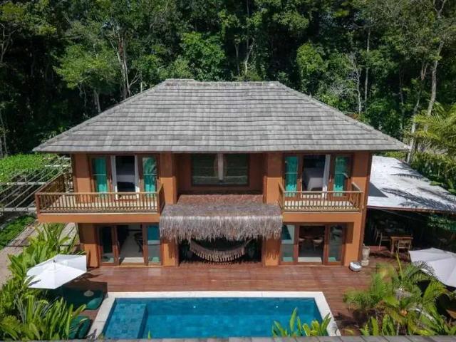 Casa / Sobrado para Venda em Porto Seguro/BA Trancoso 4 Quartos