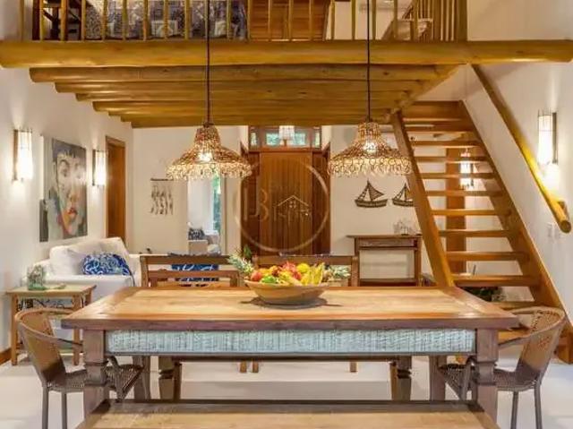 Casa / Sobrado para Venda em Porto Seguro/BA Trancoso 3 Quartos