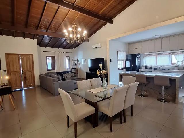 Casa / Sobrado para Venda em Porto Seguro/BA Village II