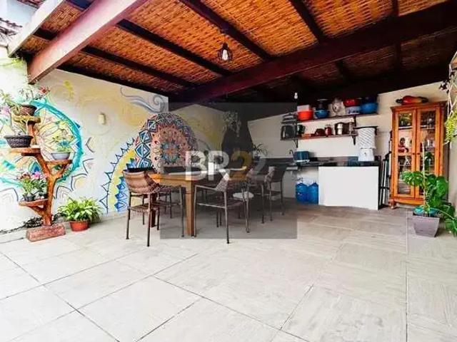 Casa / Sobrado para Venda em Porto Seguro/BA Cambolo 3 Quartos