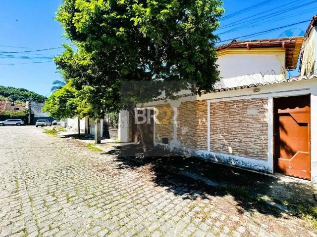 Casa / Sobrado para Venda em Porto Seguro/BA Centro 3 Quartos