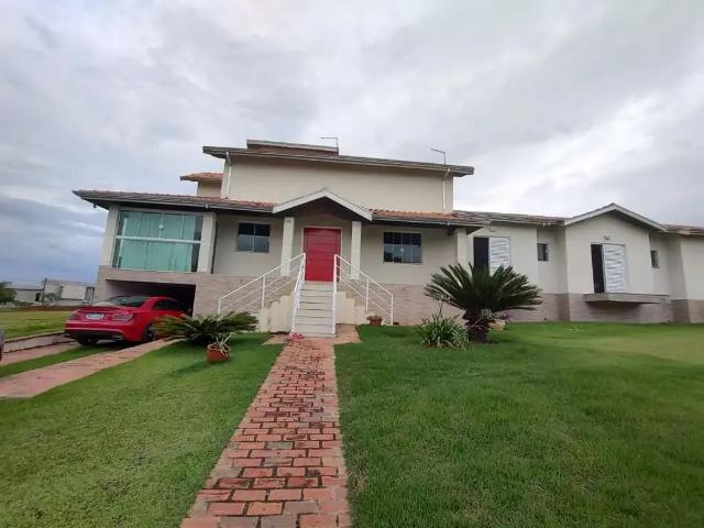 Casa / Sobrado para Venda em Porangaba/SP Ninho Verde 4 Quartos