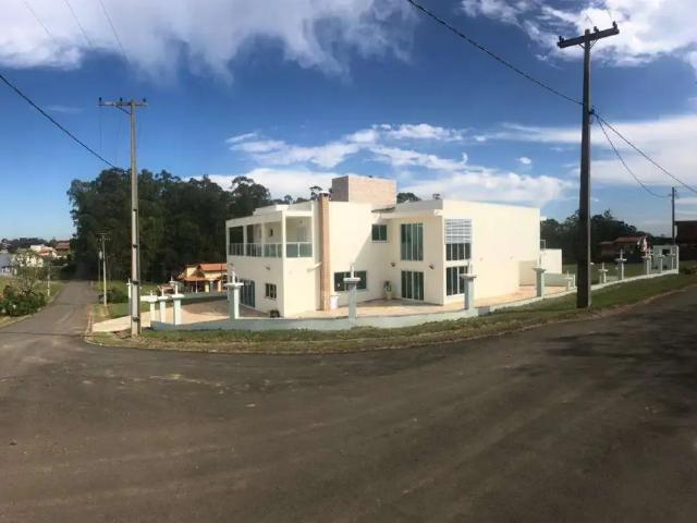 Casa / Sobrado para Venda em Porangaba/SP Ninho Verde 4 Quartos