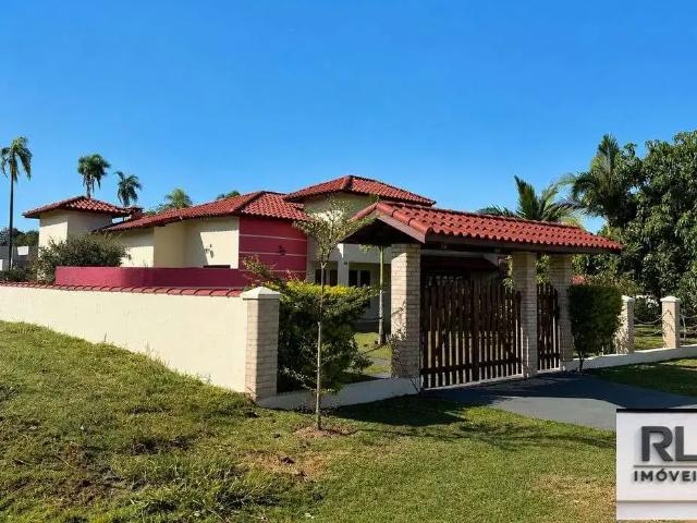 Casa / Sobrado para Venda em Porangaba/SP Ninho Verde 4 Quartos