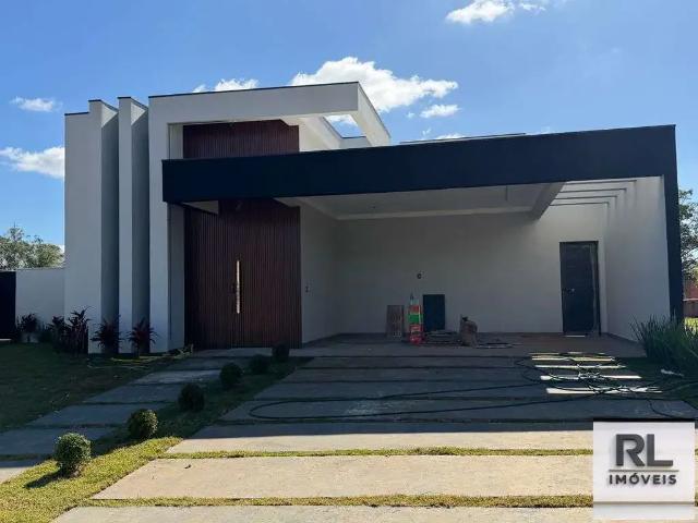 Casa / Sobrado para Venda em Porangaba/SP Ninho Verde 5 Quartos