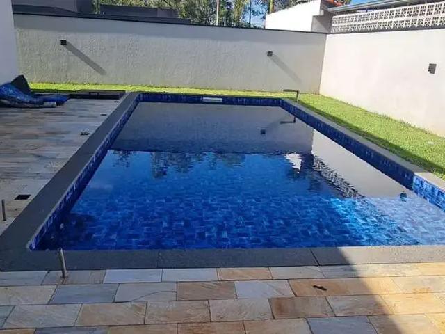 Casa / Sobrado para Venda em Porangaba/SP Ninho Verde 3 Quartos