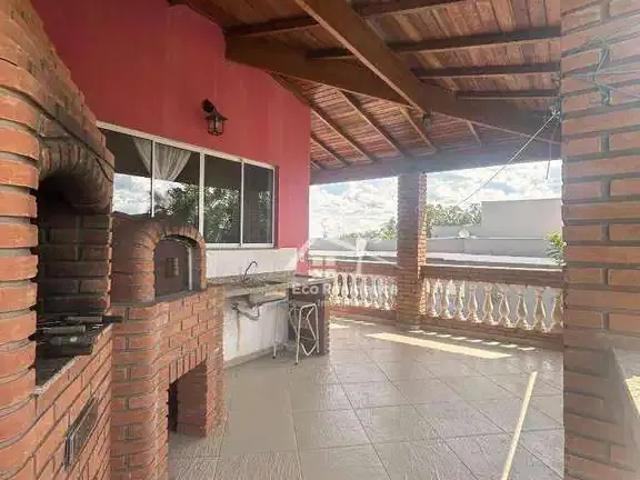 Casa / Sobrado para Venda em Porangaba/SP Ninho Verde 3 Quartos