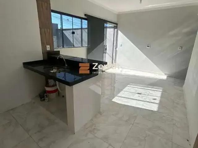 Casa / Sobrado para Venda em Pouso Alegre/MG Aeroporto Jatobá 3 Quartos