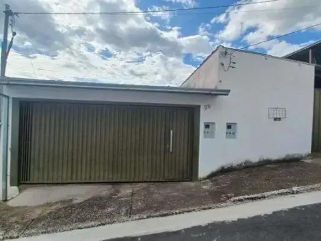 Casa / Sobrado para Venda em Pouso Alegre/MG Belo Horizonte 3 Quartos