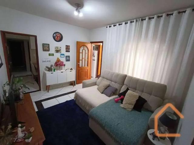 Casa / Sobrado para Venda em Pouso Alegre/MG Boa Vista 3 Quartos