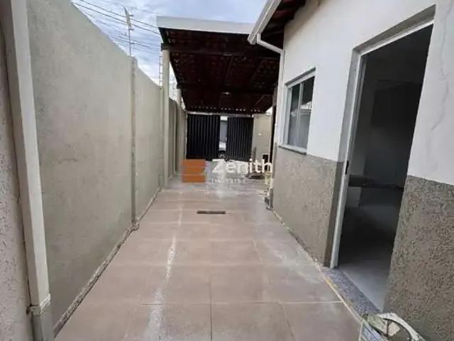 Casa / Sobrado para Venda em Pouso Alegre/MG Cidade Vergani 2 Quartos