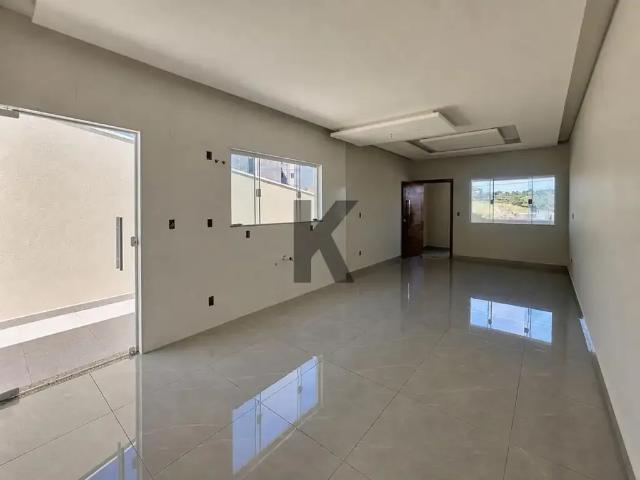Casa / Sobrado para Venda em Pouso Alegre/MG Cidade Vergani 3 Quartos