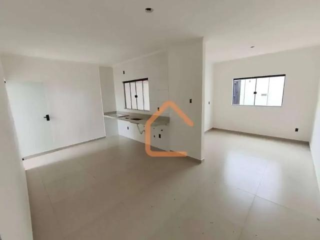 Casa / Sobrado para Venda em Pouso Alegre/MG Foch II 2 Quartos