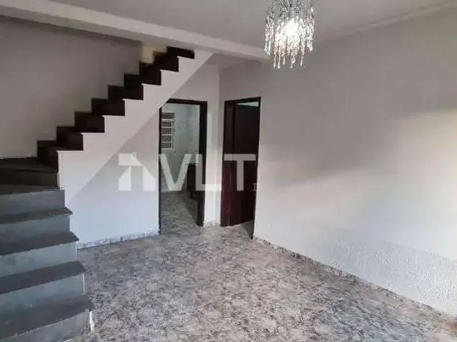 Casa / Sobrado para Venda em Pouso Alegre/MG Francisca Augusta Rios 3 Quartos