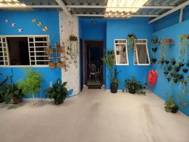 Casa / Sobrado para Venda em Pouso Alegre/MG Jardim Canadá 3 Quartos