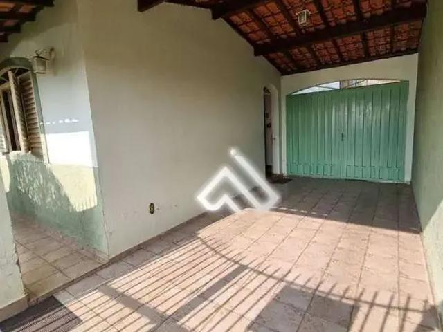 Casa / Sobrado para Venda em Pouso Alegre/MG Jardim Paraíso 4 Quartos