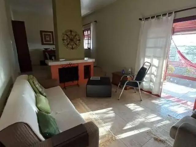 Casa / Sobrado para Venda em Pouso Alegre/MG Jardim Paraíso 3 Quartos