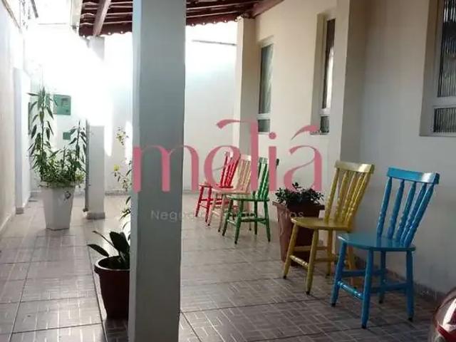 Casa / Sobrado para Venda em Pouso Alegre/MG Jardim Paraíso 3 Quartos