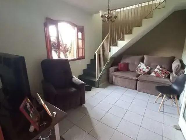 Casa / Sobrado para Venda em Pouso Alegre/MG Jardim Yara 4 Quartos