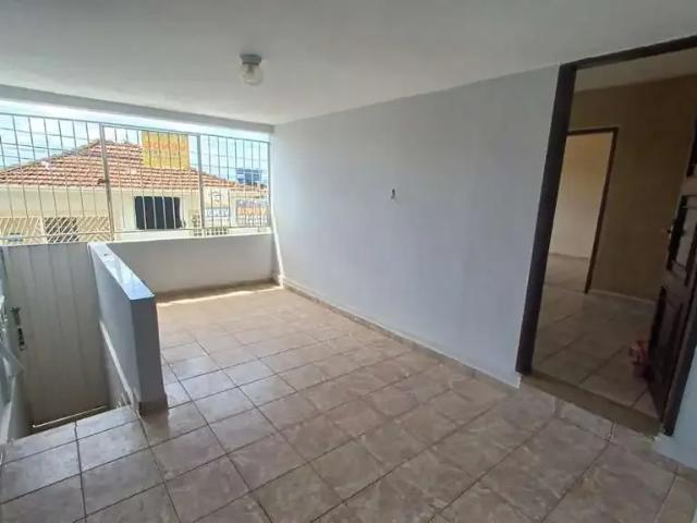 Casa / Sobrado para Venda em Pouso Alegre/MG Nossa Senhora Aparecida 4 Quartos