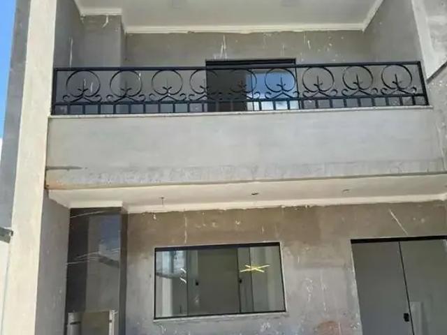 Casa / Sobrado para Venda em Pouso Alegre/MG Parque Real 4 Quartos