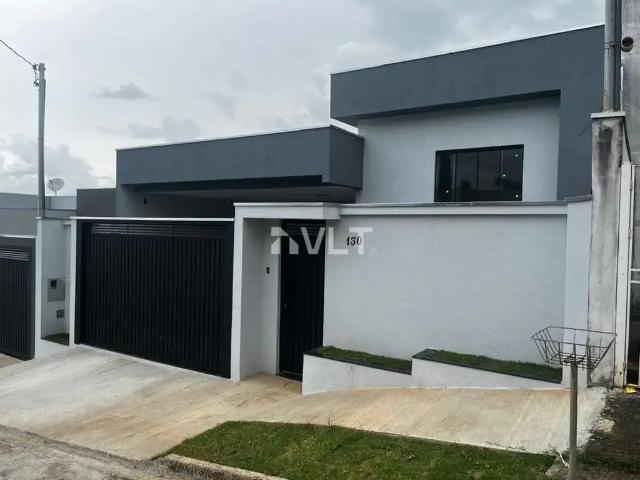 Casa / Sobrado para Venda em Pouso Alegre/MG Parque Real 2 Quartos
