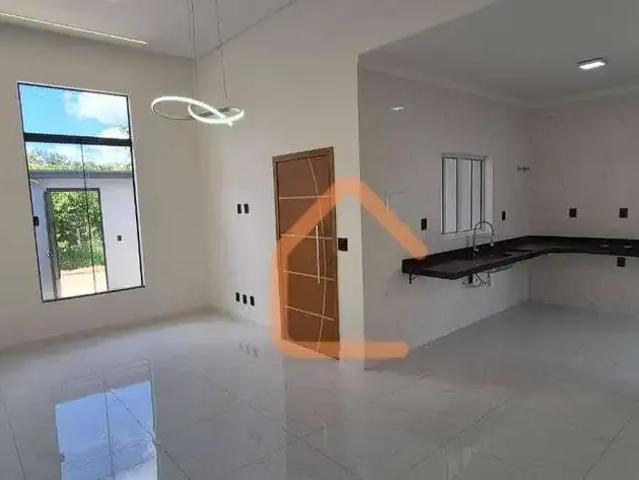 Casa / Sobrado para Venda em Pouso Alegre/MG Parque Real 2 Quartos
