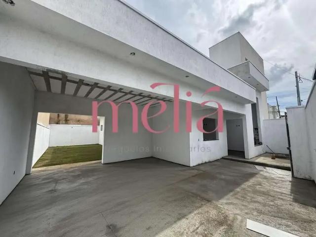 Casa / Sobrado para Venda em Pouso Alegre/MG Parque Real 3 Quartos