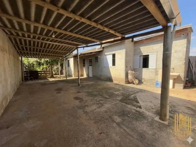 Casa / Sobrado para Venda em Pouso Alegre/MG Parque Real 3 Quartos