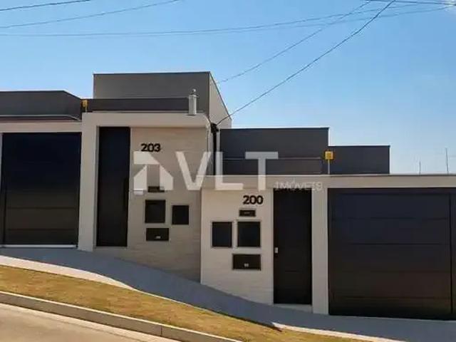 Casa / Sobrado para Venda em Pouso Alegre/MG Parque Real 3 Quartos
