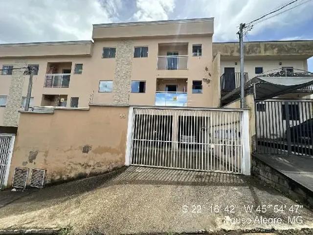 Casa / Sobrado para Venda em Pouso Alegre/MG Portal Vila Verde 2 Quartos