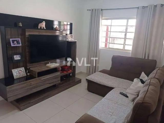Casa / Sobrado para Venda em Pouso Alegre/MG Recanto dos Fernandes I 2 Quartos
