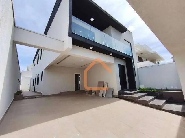 Casa / Sobrado para Venda em Pouso Alegre/MG Residencial Astúrias 4 Quartos