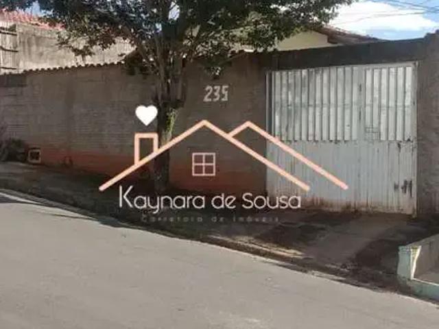 Casa / Sobrado para Venda em Pouso Alegre/MG Residencial Morumbi II 2 Quartos