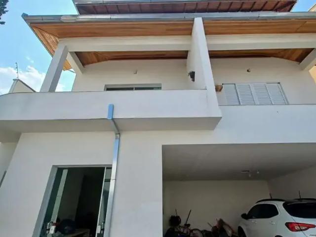 Casa / Sobrado para Venda em Pouso Alegre/MG Residencial Santa Rita 4 Quartos