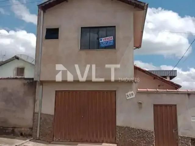 Casa / Sobrado para Venda em Pouso Alegre/MG São João 3 Quartos