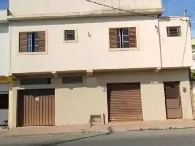Casa / Sobrado para Venda em Pouso Alegre/MG São João 3 Quartos
