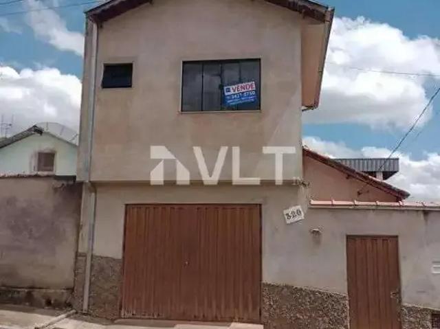Casa / Sobrado para Venda em Pouso Alegre/MG São João 3 Quartos