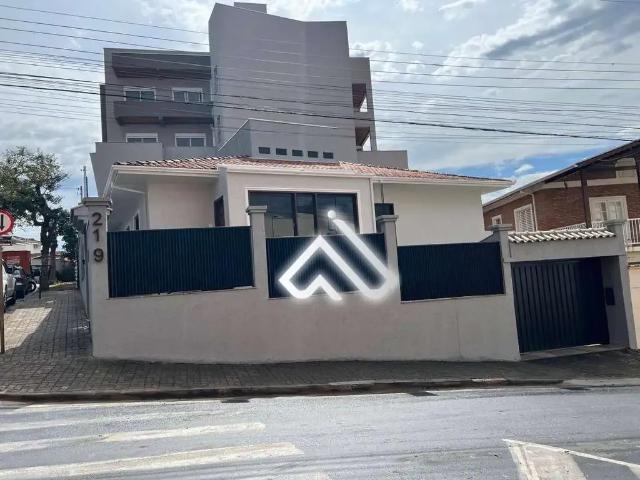 Casa / Sobrado para Venda em Pouso Alegre/MG Santa Dorotéia 3 Quartos
