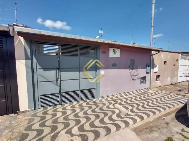 Casa / Sobrado para Venda em Pouso Alegre/MG Santo Expedito II 3 Quartos