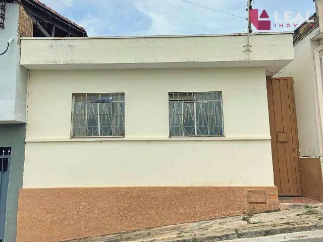 Casa / Sobrado para Venda em Pouso Alegre/MG Santo Ivo 2 Quartos
