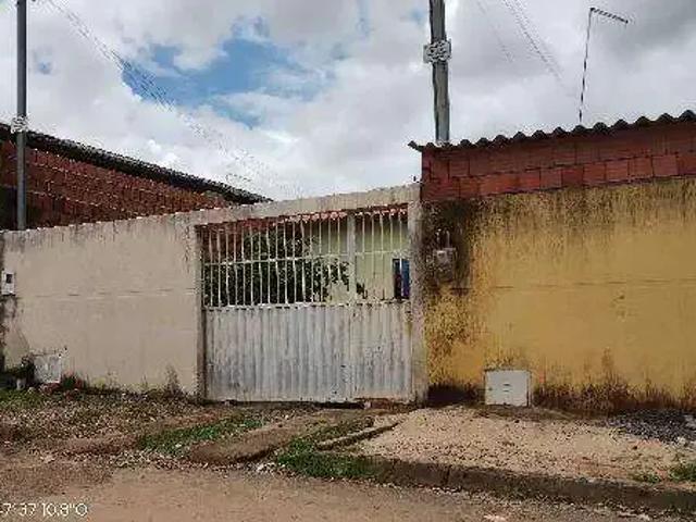 Casa / Sobrado para Venda em Planaltina/GO Setor Aeroporto Mutirão 2 Quartos