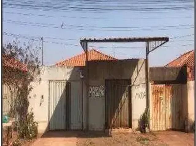 Casa / Sobrado para Venda em Planaltina/GO Setor Leste 3 Quartos