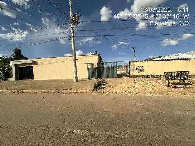 Casa / Sobrado para Venda em Planaltina/GO Setor Sul 2 Quartos