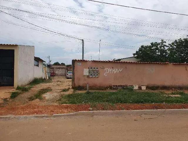 Casa / Sobrado para Venda em Planaltina/GO Setor Sul 2 Quartos