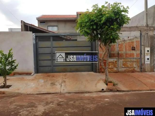 Casa / Sobrado para Venda em Pradópolis/SP Centro 4 Quartos